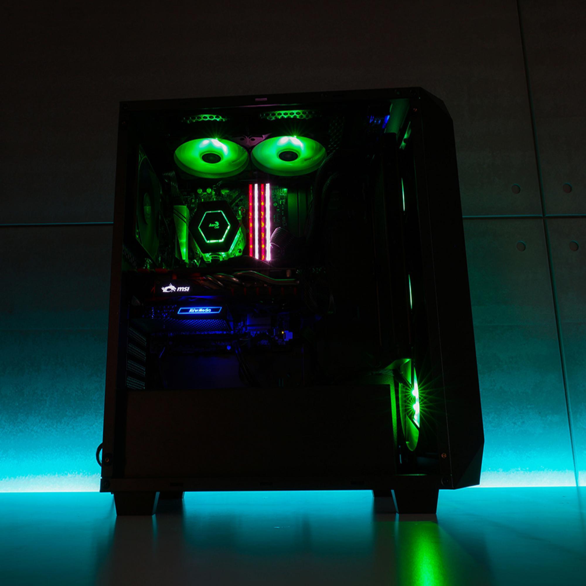 Gabinete Mid Tower c/ LED RGB P7-C0 Preto AEROCOOL - Mundomax